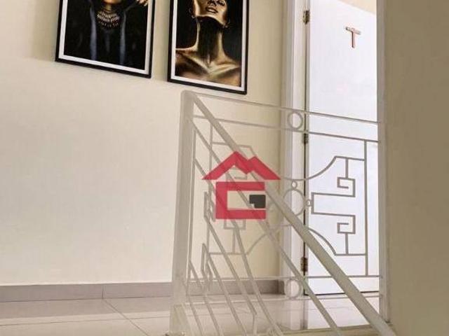 Casa com 3 dormitórios à venda, 143 m² por R$ 595.000,00 Jardim Estela Mari Cotia/SP