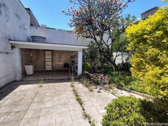 Casa com 3 dormitórios à venda, 154 m² por R$ 790.000,00 Vila Ema São Paulo/SP