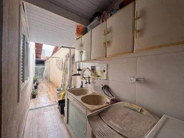 Casa com 3 dormitórios à venda, 155 m² por R$ 848.000 Residencial União São José dos Campos/SP