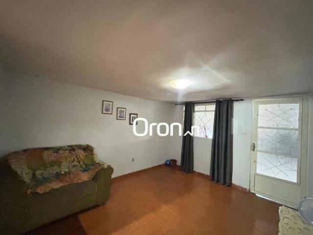 Casa com 3 dormitórios à venda, 156 m² por R$ 355.000,00 Vila União Goiânia/GO