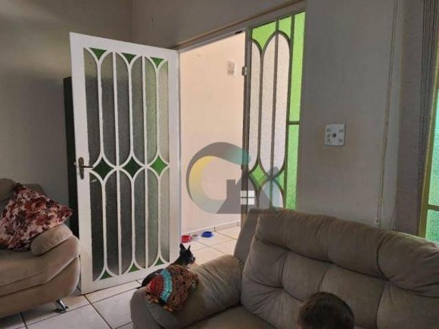 Casa com 3 dormitórios à venda, 156 m² por R$ 700.000 Aeroporto Barretos/SP