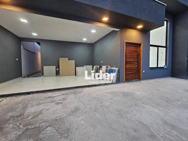 Casa com 3 dormitórios à venda, 157 m² por R$ 899.000,00 Pontal de Santa Marina Caraguatatuba/SP