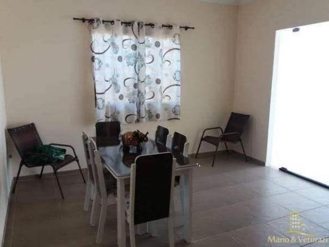 Casa com 3 dormitórios à venda, 157 m² por R$ 900.000,00 Centro Serra Negra/SP
