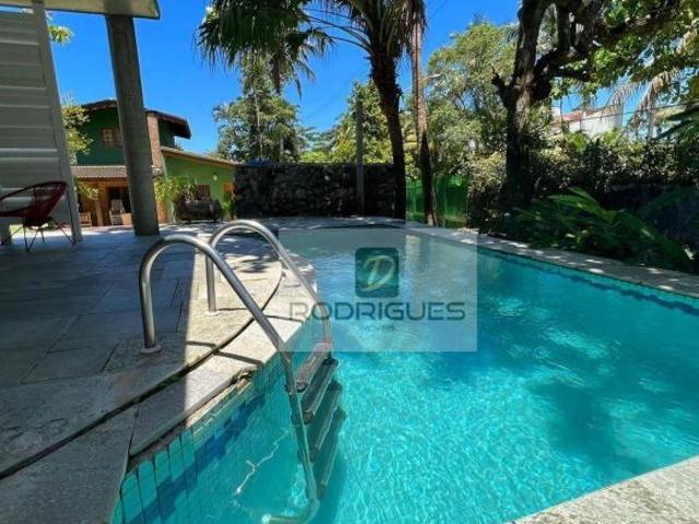 Casa com 3 dormitórios à venda, 158 m² por R$ 3.000.000 T Pequeno São Sebastião/SP