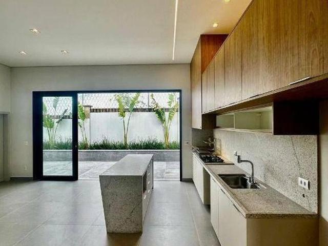 Casa com 3 dormitórios à venda, 158 m² por R$ 1.400.000,00 Residencial Central Parque Salto/SP
