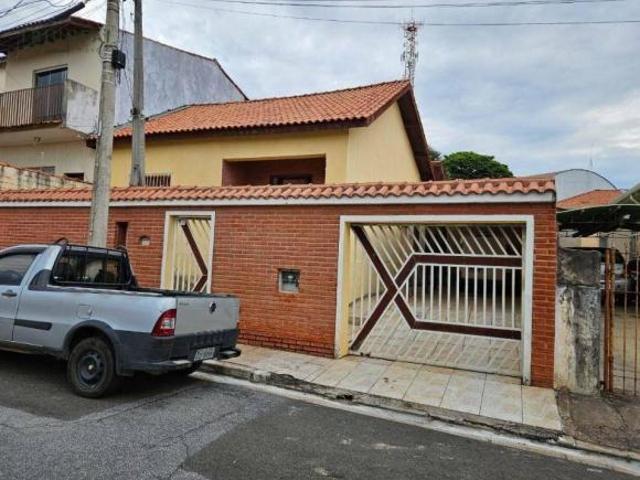 Casa com 3 dormitórios à venda, 158 m² por R$ 410.000,00 Vila Votocel Votorantim/SP