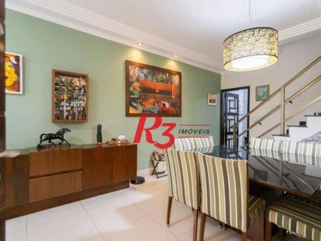 Casa com 3 dormitórios à venda, 159 m² por R$ 1.700.000,00 Aparecida Santos/SP