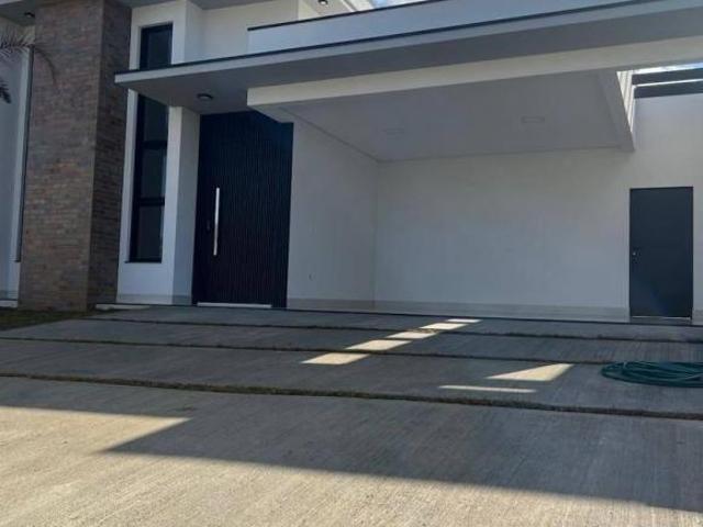 Casa com 3 dormitórios à venda, 159 m² por R$ 1.200.000 Residencial Lagos D&apos Icaraí Salto/SP