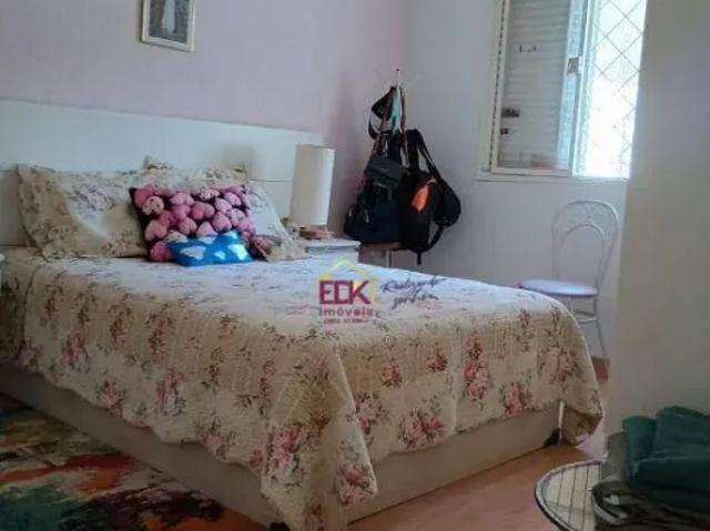 Casa com 3 dormitórios à venda, 159 m² por R$ 650.000,00 Jardim Maria Augusta Taubaté/SP