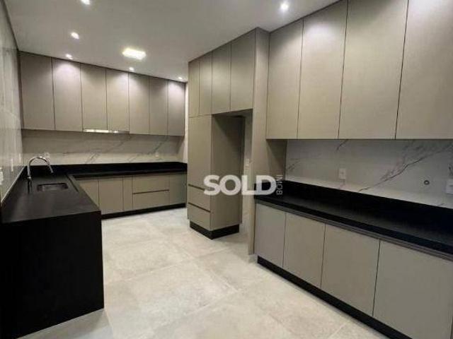 Casa com 3 dormitórios à venda, 159 m² por R$ 890.000,00 Jardin Natal Franca/SP