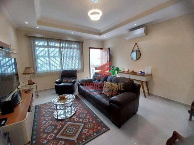 Casa com 3 dormitórios à venda, 150 m² por R$ 1.895.000,00 Embaré Santos/SP