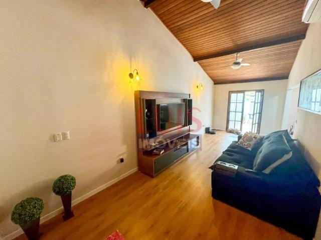 Casa com 3 dormitórios à venda, 150 m² por R$ 1.200.000,00 Piratininga Niterói/RJ