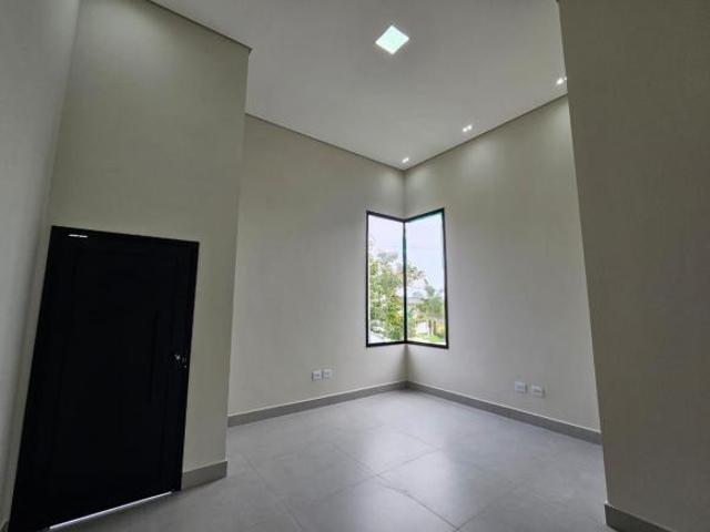 Casa com 3 dormitórios à venda, 150 m² por R$ 1.250.000,00 Condomínio Terras do Vale Caçapava/SP