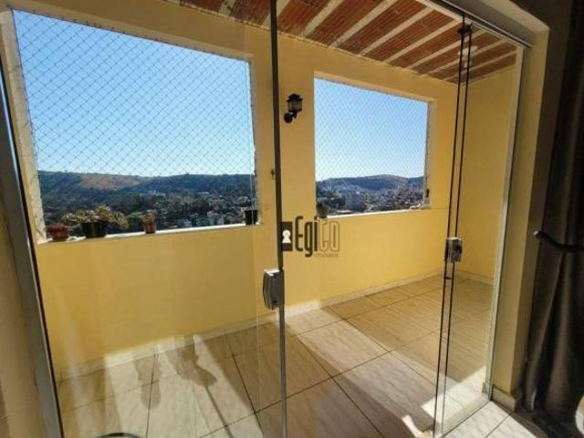 Casa com 3 dormitórios à venda, 150 m² por R$ 350.000,00 Ipiranga Juiz de Fora/MG