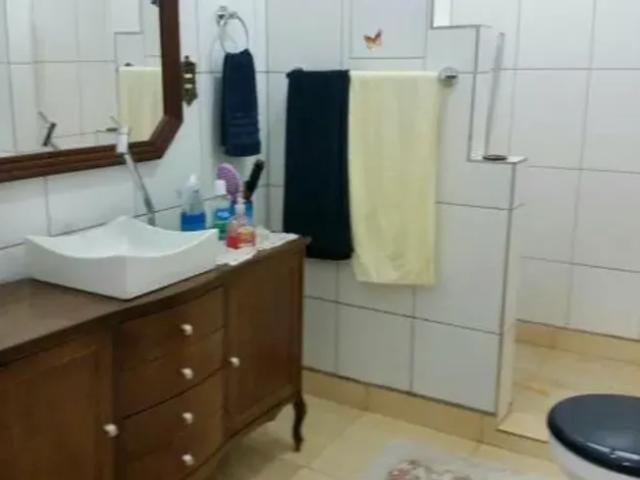 Casa com 3 dormitórios à venda, 150 m² por R$ 371.000,00 Jardim Eugênio Mendes Lopes Ribeirão Pr