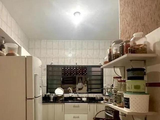 Casa com 3 dormitórios à venda, 150 m² por R$ 420.000,00 Loteamento Terras de São Pedro e São Paul