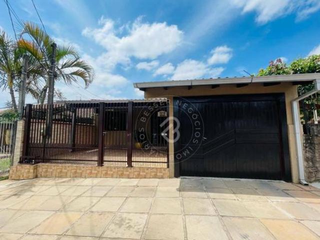 Casa com 3 dormitórios à venda, 150 m² por R$ 450.000 Duque de Caxias São Leopoldo/RS