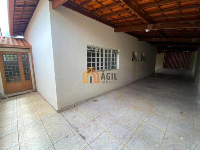 Casa com 3 dormitórios à venda, 150 m² por R$ 479.900,00 União Igarapé/MG