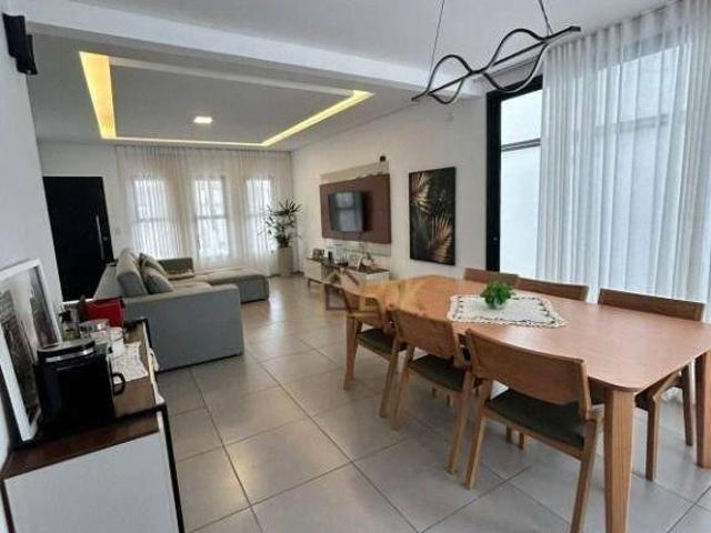 Casa com 3 dormitórios à venda, 150 m² por R$ 750.000 São Gonçalo Taubaté/SP