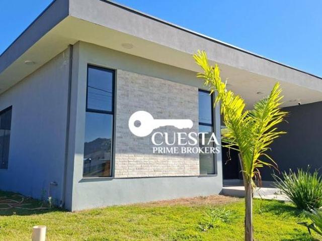 Casa com 3 dormitórios à venda, 150 m² por R$ 860.000,00 Condomínio Ninho Verde II Pardinho/SP