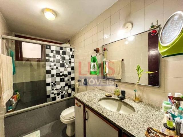 Casa com 3 dormitórios à venda, 150 m² por R$ 980.000,00 Piratininga Niterói/RJ