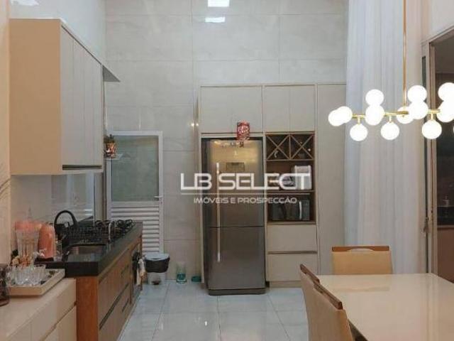 Casa com 3 dormitórios à venda, 150 m² por R$ 998.000,00 Jardim Patrícia Uberlândia/MG
