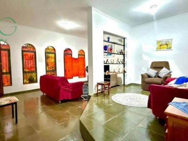Casa com 3 dormitórios à venda, 151 m² por R$ 259. Avelino Alves Palma Ribeirão Preto/SP