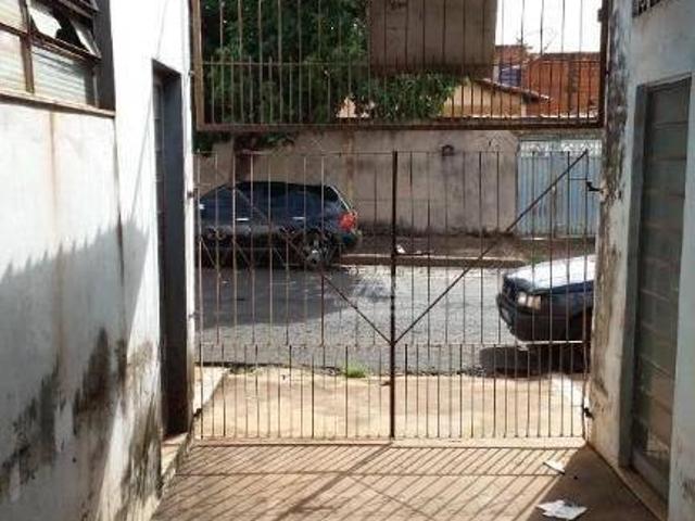 Casa com 3 dormitórios à venda, 151 m² por R$ 300.000,00 Antônio Marincek Ribeirão Preto/SP