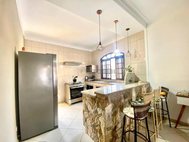 Casa com 3 dormitórios à venda, 151 m² por R$ 800.000,00 Pontal de Santa Marina Caraguatatuba/SP