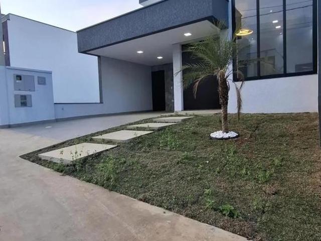 Casa com 3 dormitórios à venda, 152 m² por R$ 1.069.000,00 Condomínio Villagio