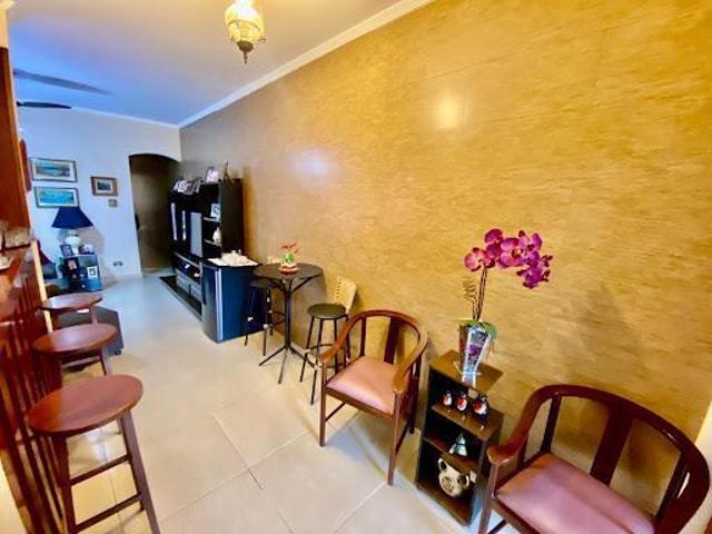 Casa com 3 dormitórios à venda, 152 m² por R$ 690.000,00 Marapé Santos/SP