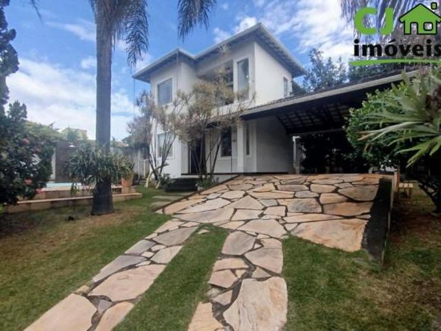 Casa com 3 dormitórios à venda, 153 m² por R$ 1.050.000 Lundceia Lagoa Santa/MG