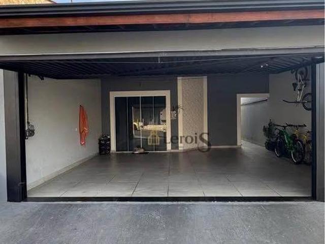 Casa com 3 dormitórios à venda, 153 m² por R$ 615.000,00 Residencial São Gabriel Salto/SP