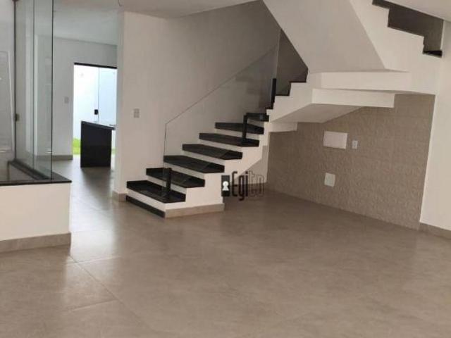 Casa com 3 dormitórios à venda, 153 m² por R$ 870.000 Aeroporto Juiz de Fora/MG