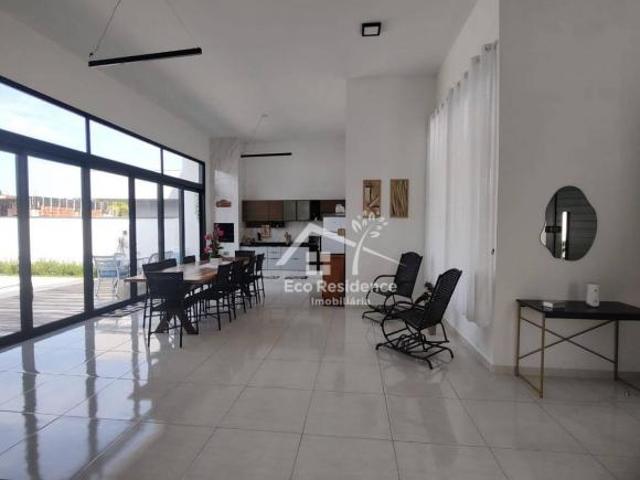 Casa com 3 dormitórios à venda, 153 m² por R$ 900.000 Ninho Verde II Pardinho/SP