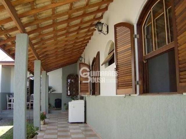 Casa com 3 dormitórios à venda, 153 m² Vila Planalto Vinhedo/SP