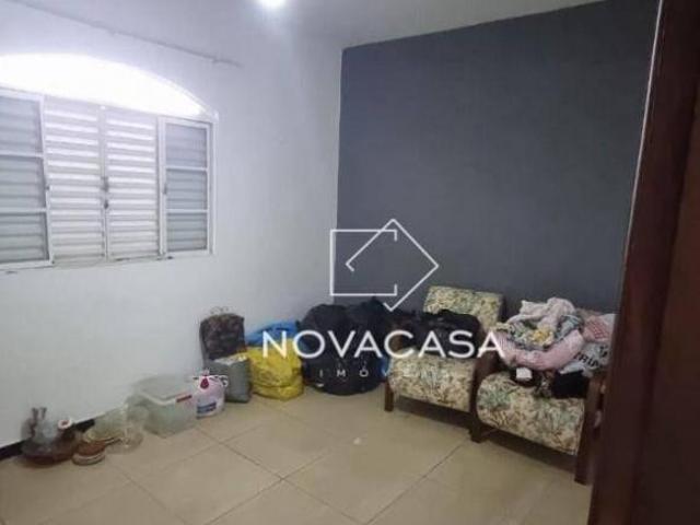 Casa com 3 dormitórios à venda, 164 m² por R$ 900.000,00 Santa Mônica Belo Horizonte/MG