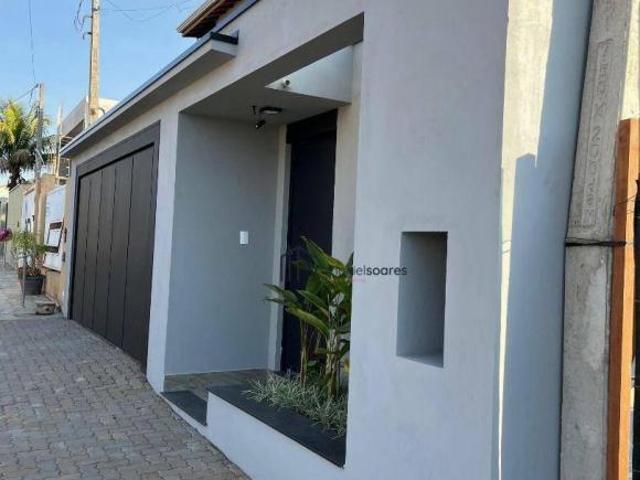 Casa com 3 dormitórios à venda, 165 m² por R$ 1.060.000,00 Parque Residencial Groot Holambra/SP