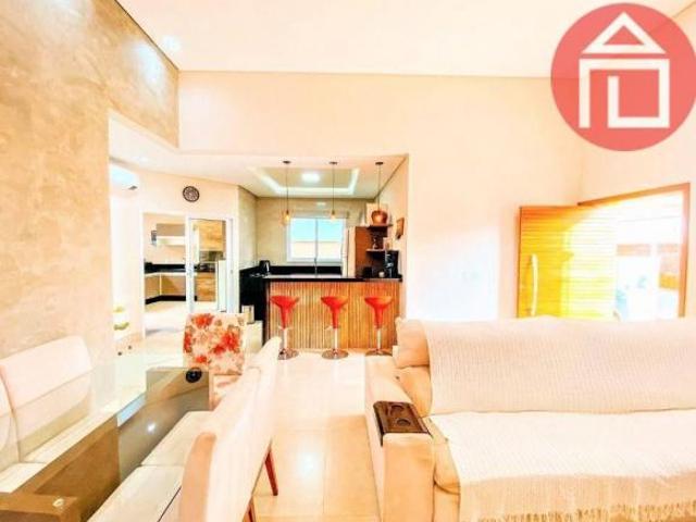 Casa com 3 dormitórios à venda, 165 m² por R$ 1.170.000,00 Condomínio Portal da Serra Bragança P
