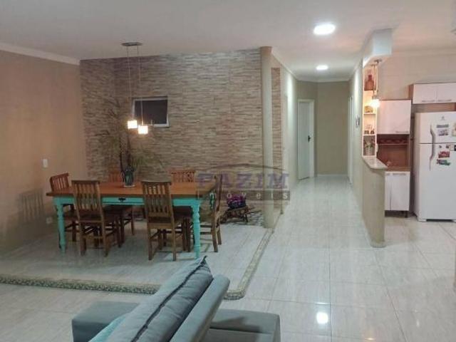 Casa com 3 dormitórios à venda, 165 m² por R$ 750.000,00 Vila Garcez Vinhedo/SP
