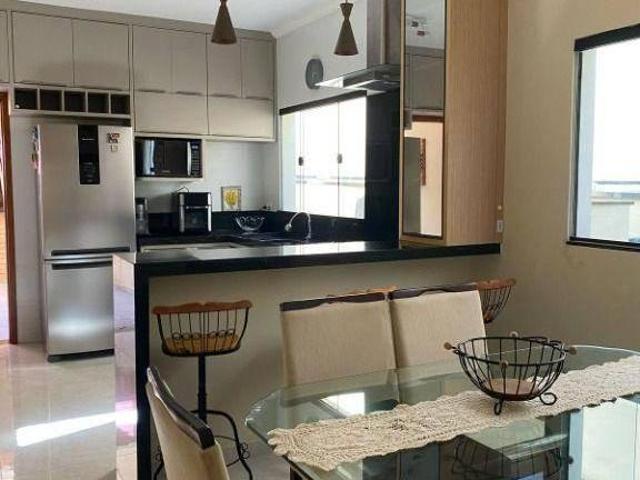 Casa com 3 dormitórios à venda, 165 m² por R$ 920.000,00 Jardim das Indústrias São José dos Camp
