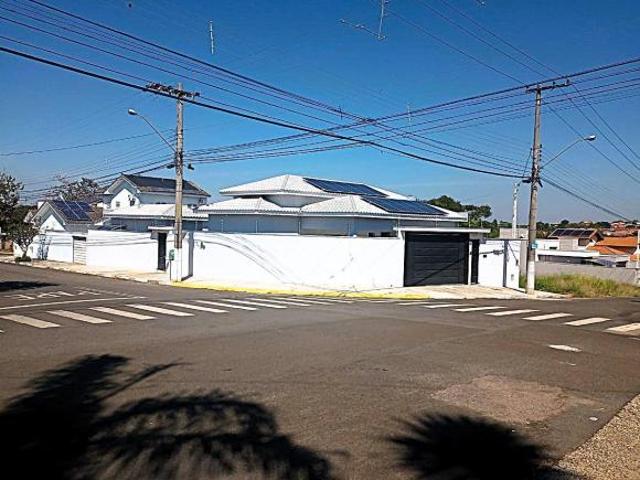 Casa com 3 dormitórios à venda, 165m² por R$ 950.000 – Portal dos Pilares – Cerquil