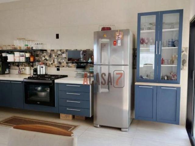 Casa com 3 dormitórios à venda, 166 m² Condomínio Village Araçoiaba Araçoiaba da Serra/SP