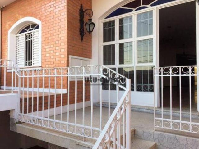 Casa com 3 dormitórios à venda, 166 m² por R$ 600.000,00 Centro Itu/SP