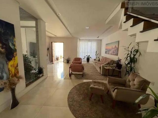 Casa com 3 dormitórios à venda, 166 m² por R$ 889.000 Aeroporto Juiz de Fora/MG