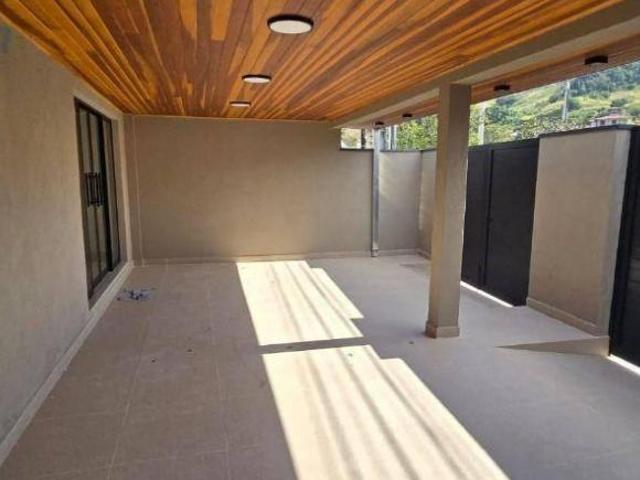 Casa com 3 dormitórios à venda, 166 m² por R$ 995.000,00 Pto Grande São Sebastião/SP