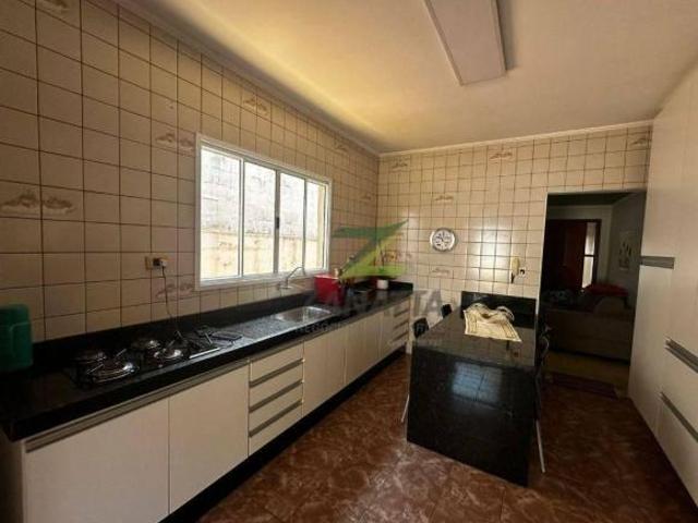 Casa com 3 dormitórios à venda, 167 m² por R$ 600.000,00 Santa Rita de Cassia Santa Bárbara D&apos Oe