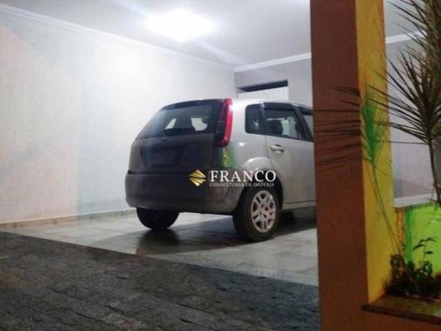 Casa com 3 dormitórios à venda, 168 m² Condomínio Hípica Pinheiro Taubaté/SP