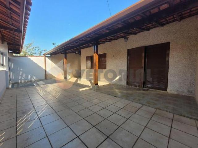 Casa com 3 dormitórios à venda, 168 m² por R$ 720.000,00 Praia das Palmeiras Caraguatatuba/SP