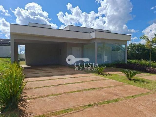 Casa com 3 dormitórios à venda, 169 m² por R$ 640.000,00 Condomínio Ninho Verde II Pardinho/SP
